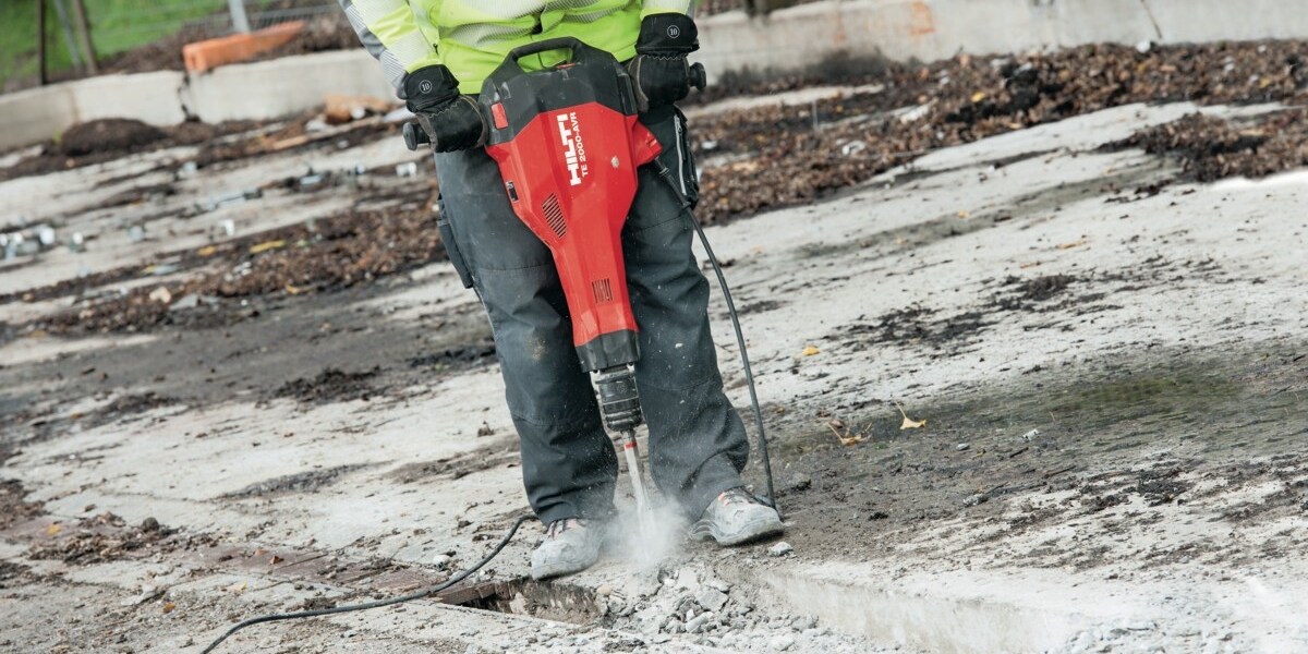 TE 2000-AVR 電動ブレーカー - Hilti 日本